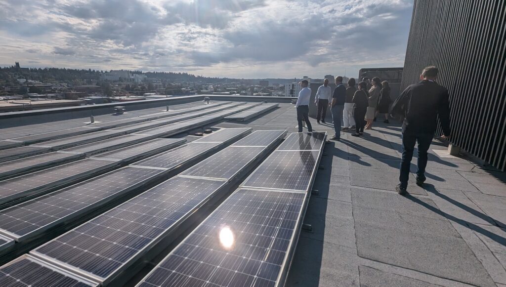 Report finds $149 billion backlog of clean energy projects in WA ...